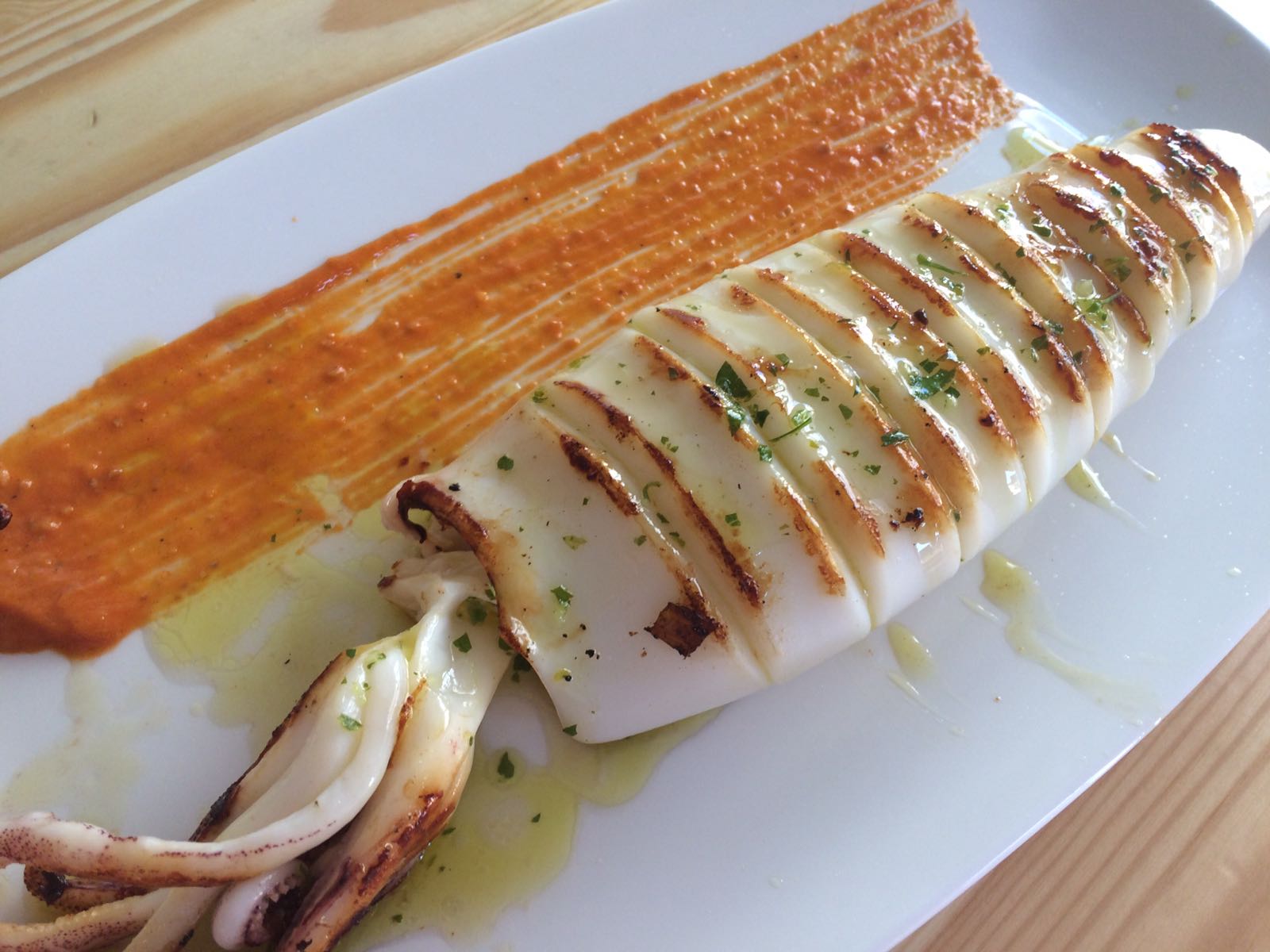 Calamar entero plancha - Arrocería El Rek - El Palmar